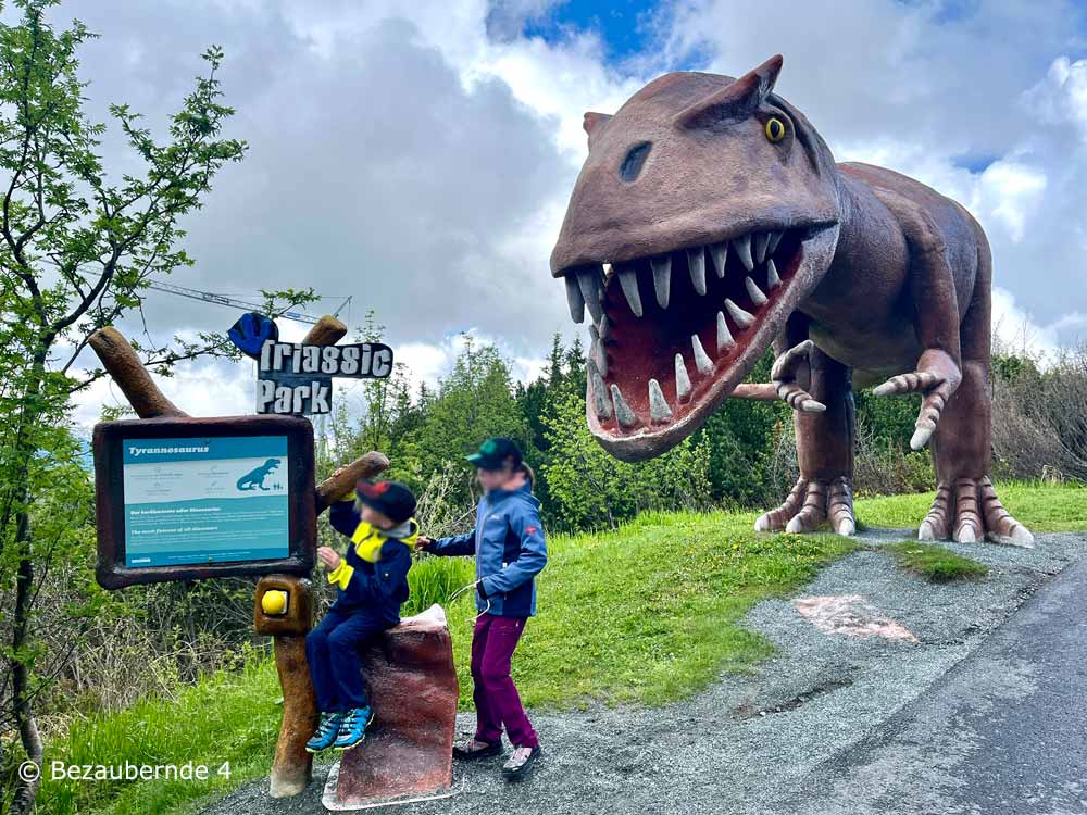 Wandern mit Kindern im Triassic Park und Ausflugsziele im PillerseeTal ...